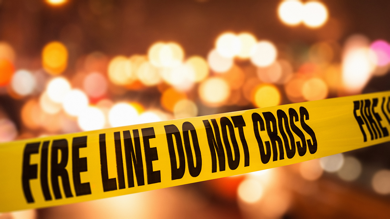 Bodycam video shows good Samaritan, police officers rescuing kids from ...