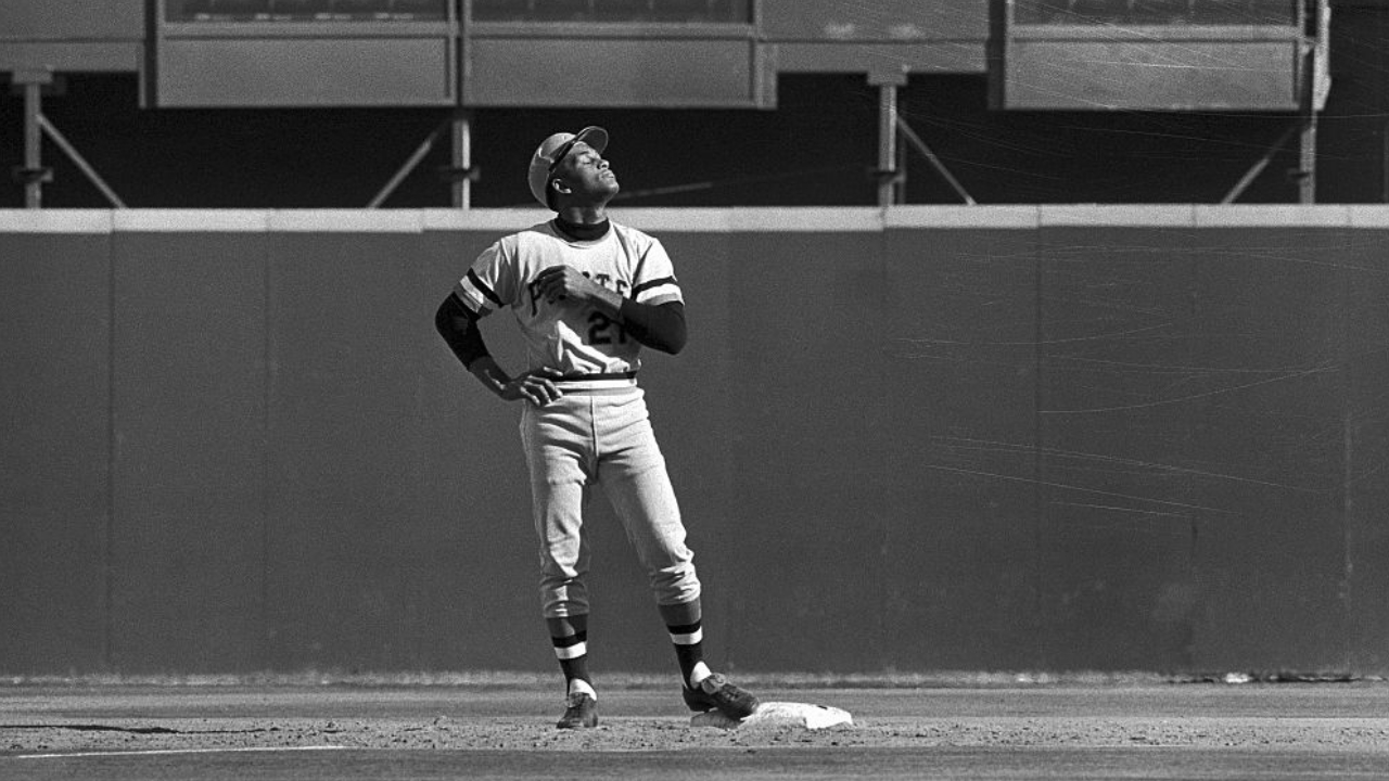 Roberto Clemente: Remembering the Pirates Hall of Famer 50 years after ...