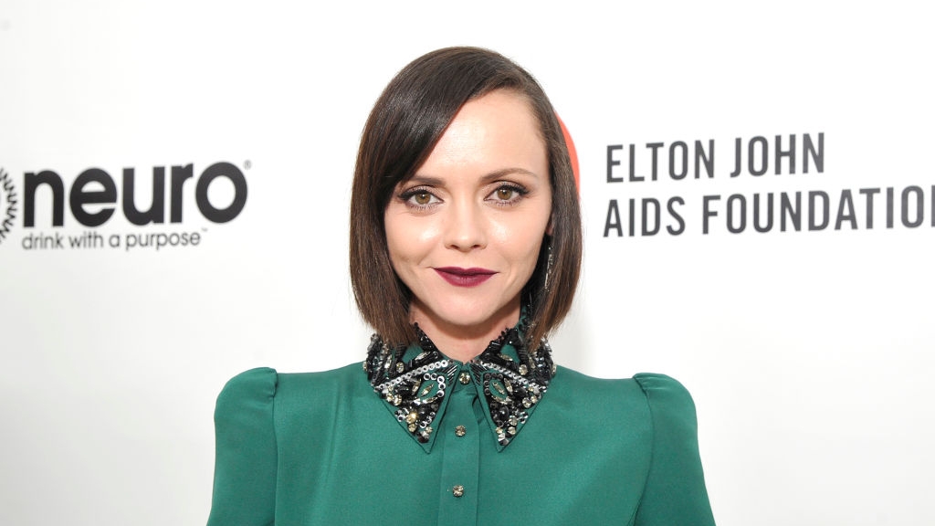 Christina Ricci marries boyfriend Mark Hampton - 93Q Country
